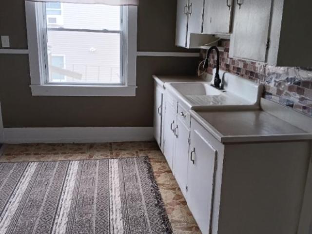 2 Br, 1 bath, Condo 37 Sumner Avenue