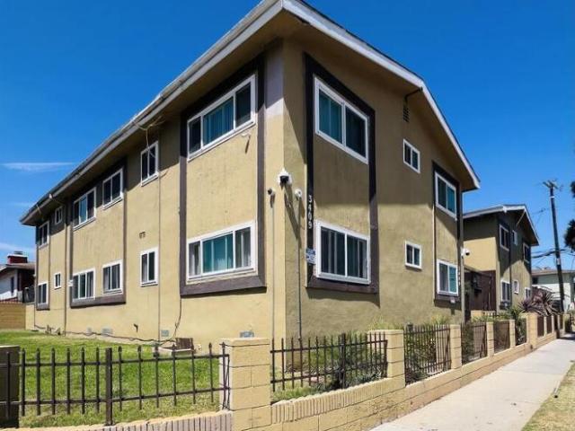 2 Br, 1 bath, Condo 3409 W 104th Street