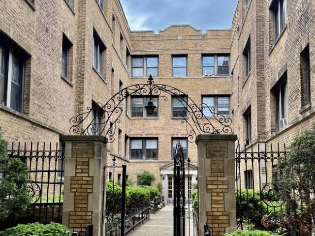 2 Br, 1 bath, Condo 3402 W Carmen