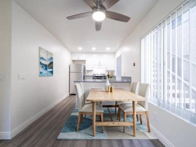 2 Br, 1 bath, Condo 343 Autum Drive