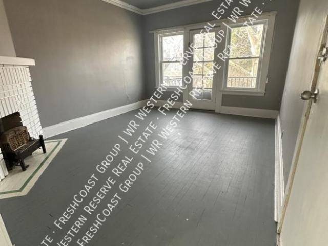 2 Br, 1 bath, Condo 3451 E 140th St