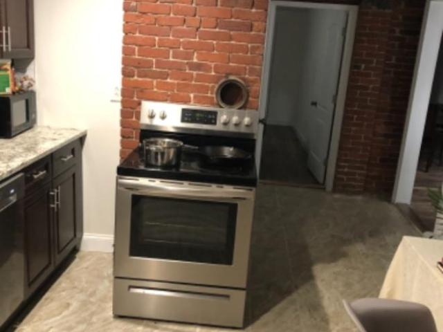 2 Br, 1 bath, Condo 349 Thayer St