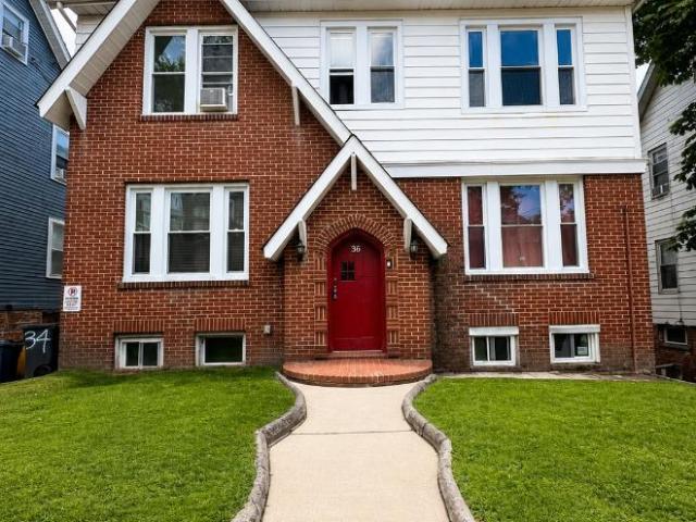 2 Br, 1 bath, Condo 34 Feiner Place