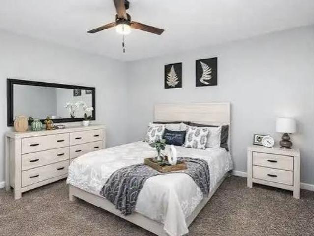 2 Br, 1 bath, Condo 34 New Haul St