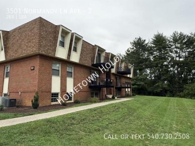 2 Br, 1 bath, Condo 3501 Normandy Ln