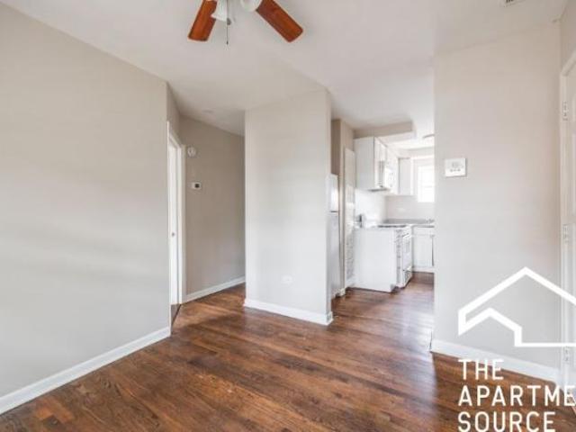 2 Br, 1 bath, Condo 3519 West Grace St