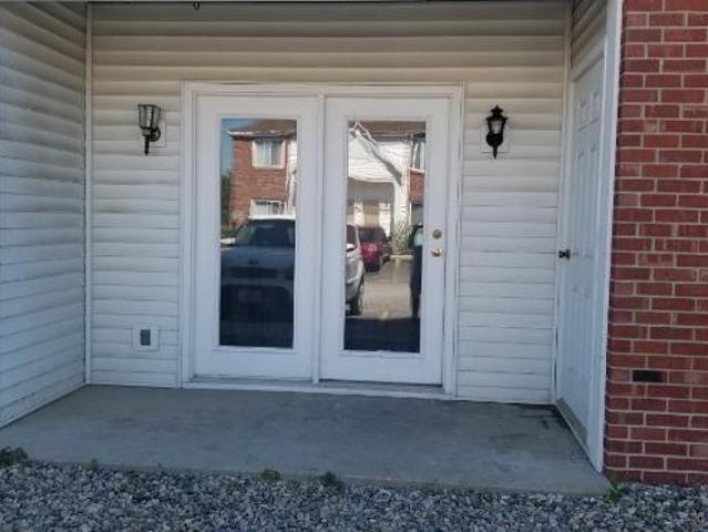 2 Br, 1 bath, Condo 3540 Bethel Dr