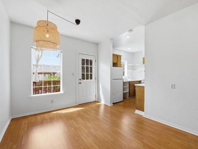 2 Br, 1 bath, Condo 3553 Mission Street