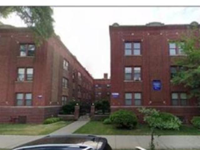 2 Br, 1 bath, Condo 3607 S King Dr