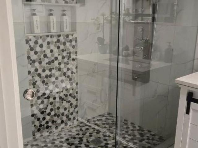 2 Br, 1 bath, Condo 3609 Sw 58th Ave