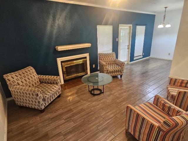 2 Br, 1 bath, Condo 3609 W Northgate Dr