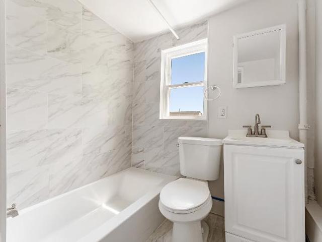 2 Br, 1 bath, Condo 361 Gordon St