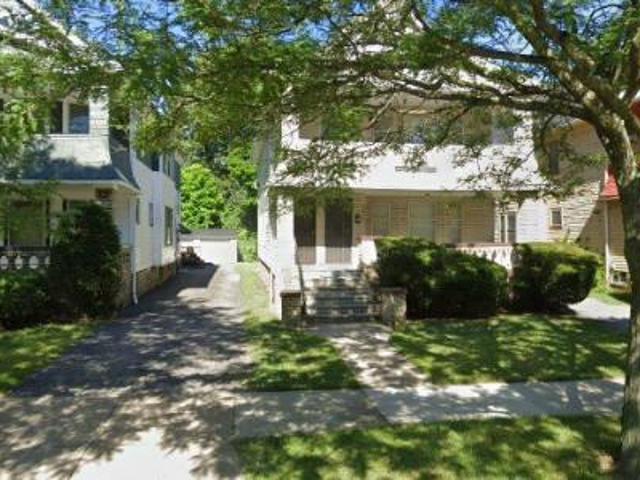 2 Br, 1 bath, Condo 3644 E 154th St