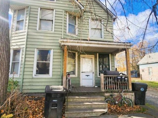 2 Br, 1 bath, Condo 3658 E 54 St 3658 E 54 St