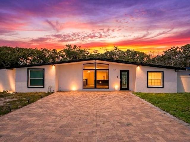 2 Br, 1 bath, Condo 3675 Prudence Dr