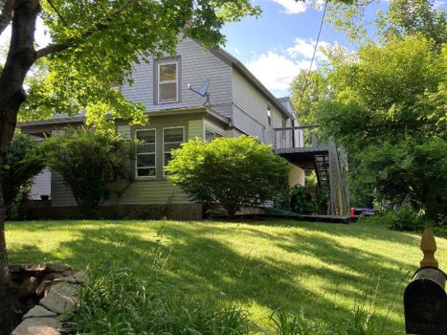 2 Br, 1 bath, Condo 36 Tucker Ave