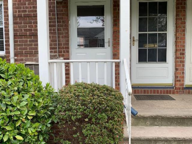 2 Br, 1 bath, Condo 36 Clark Ct