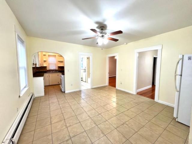 2 Br, 1 bath, Condo 36 Ferncliff Ave