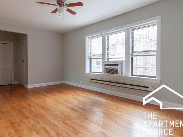 2 Br, 1 bath, Condo 3726 N Pine Grove