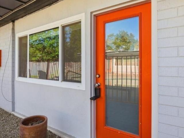 2 Br, 2 bath, Condo 3728 E Monterosa St
