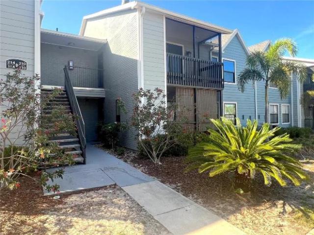 2 Br, 1 bath, Condo 3732 Idlebrook Circle