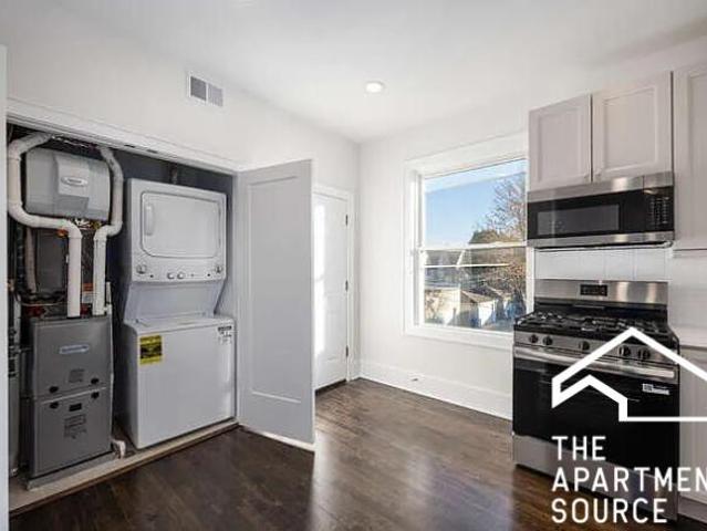 2 Br, 1 bath, Condo 3751 West School Street