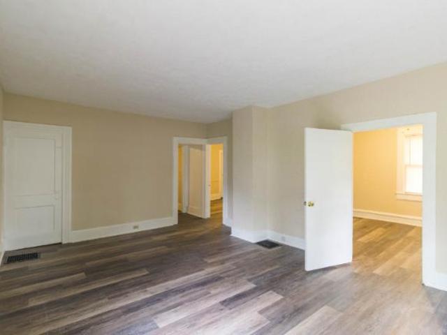 2 Br, 1 bath, Condo 37728 Second Street