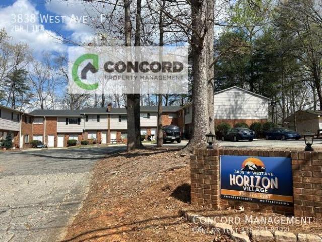 2 Br, 1 bath, Condo 3838 West Ave