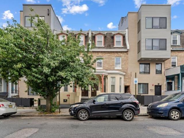 2 Br, 1 bath, Condo 3830 Baring St