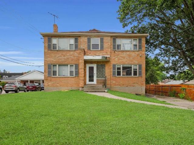 2 Br, 1 bath, Condo 3873 E Galbraith Rd