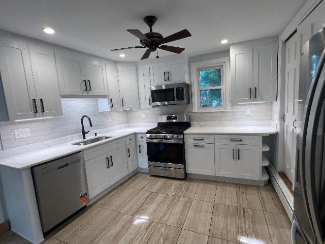 2 Br, 1 bath, Condo 38 Hillsdale Rd
