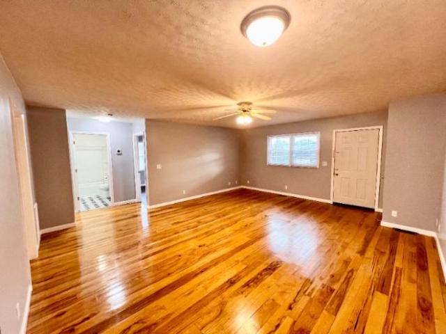 2 Br, 1 bath, Condo 38 Long Meadow Dr
