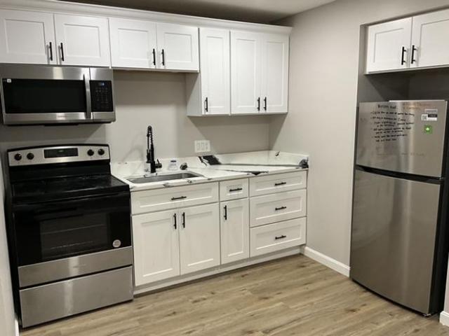 2 Br, 1 bath, Condo 38 Park Avenue