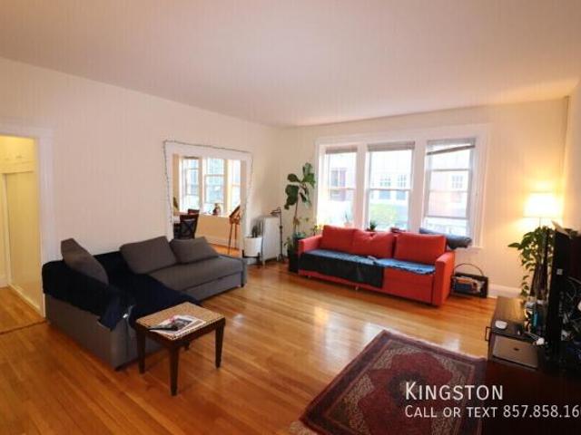 2 Br, 1 bath, Condo 38A Saint Paul St