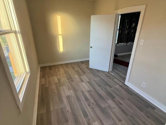 2 Br, 1 bath, Condo 3906 Catalpa St