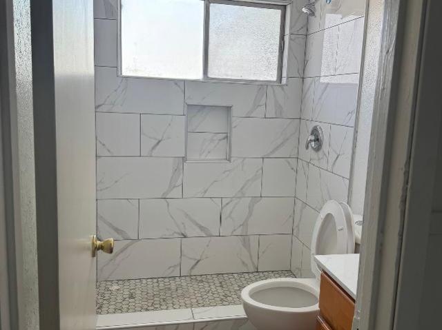 2 Br, 1 bath, Condo 3901 Cypress Way