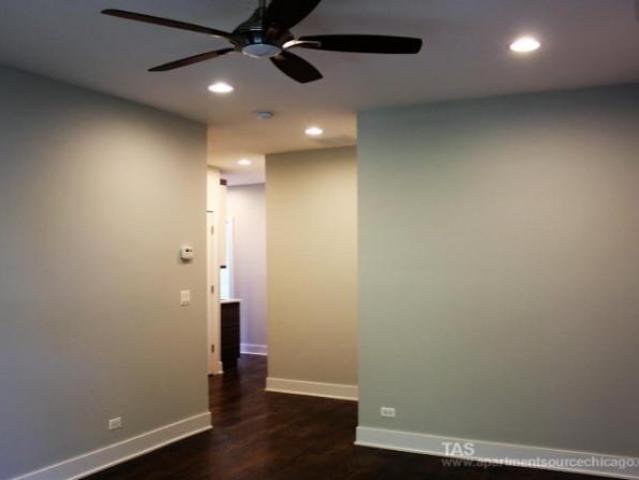 2 Br, 1 bath, Condo 3915 N Janssen Ave