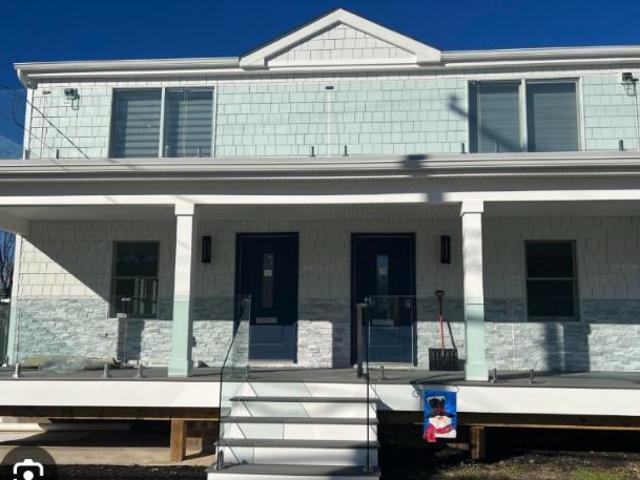 2 Br, 1 bath, Condo 39 Cedar Avenue