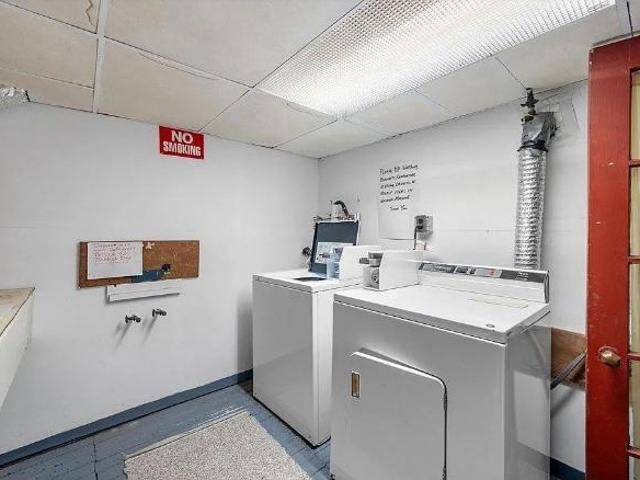 2 Br, 1 bath, Condo 39 Mason St