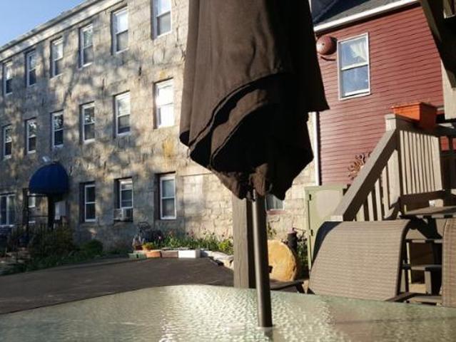 2 Br, 1 bath, Condo 3 Cook St