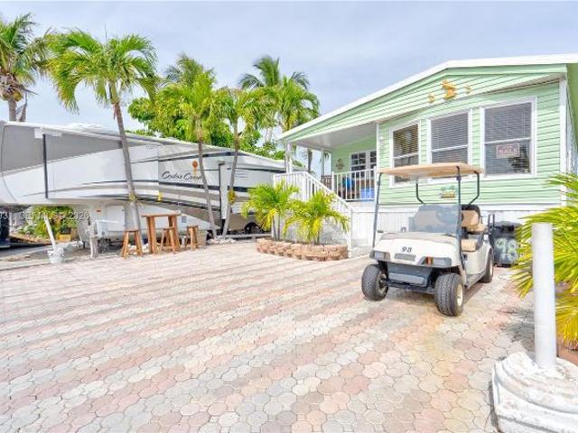 2 Br, 1 bath, Mobile/Manufactured 65821 Overseas Highway