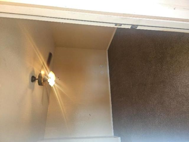 2 Br, 1 bath, Apartment 4000 S Brahma Blvd