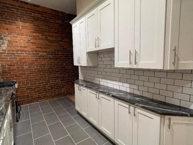 2 Br, 1 bath, Other 4028 Liberty Ave
