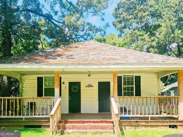 2 Br, 1 bath, Other 408 Boulevard Street
