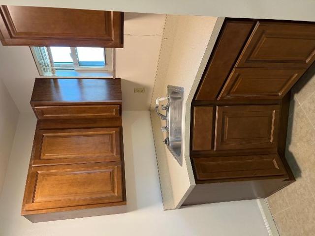 2 Br, 1 bath, Other 408 N Main Street