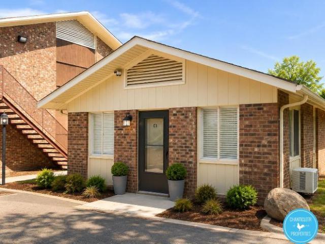 2 Br, 1 bath, Other 414 Raynor St