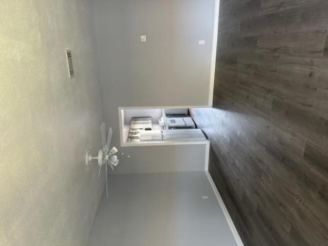 2 Br, 1 bath, Other 4215 Crow Road