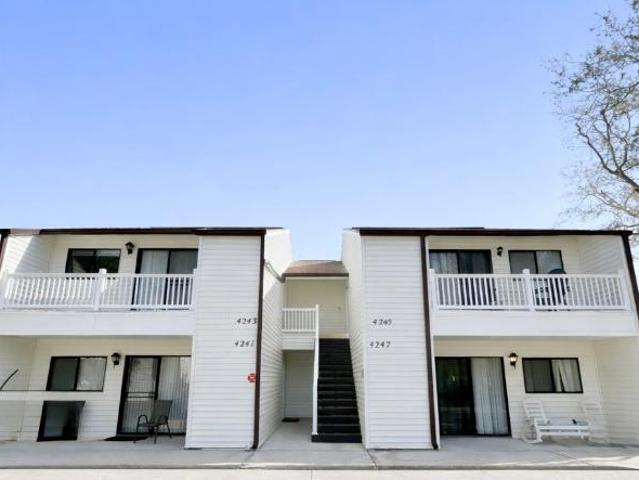2 Br, 1 bath, Apartment 4225 Jason Road