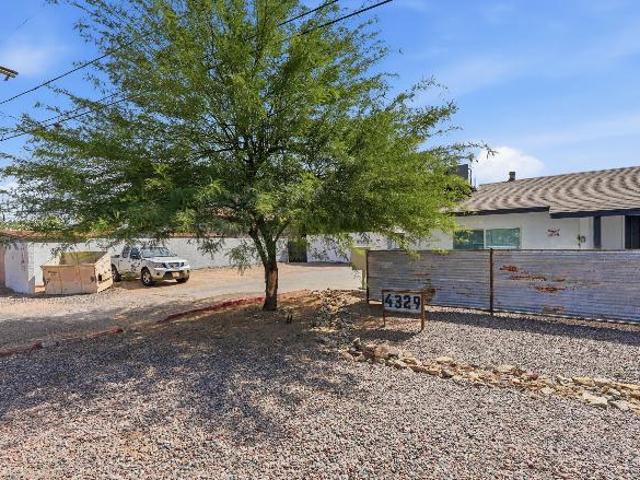 2 Br, 1 bath, Other 4329 North Longview Avenue