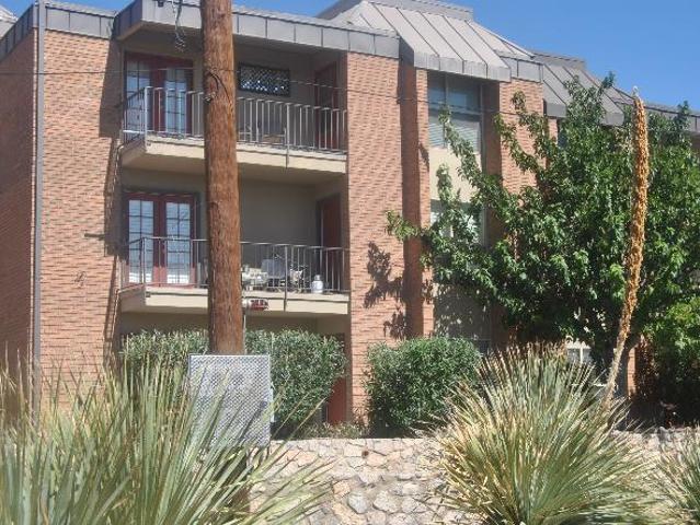 2 Br, 1 bath, Other 4433 North Stanton Street